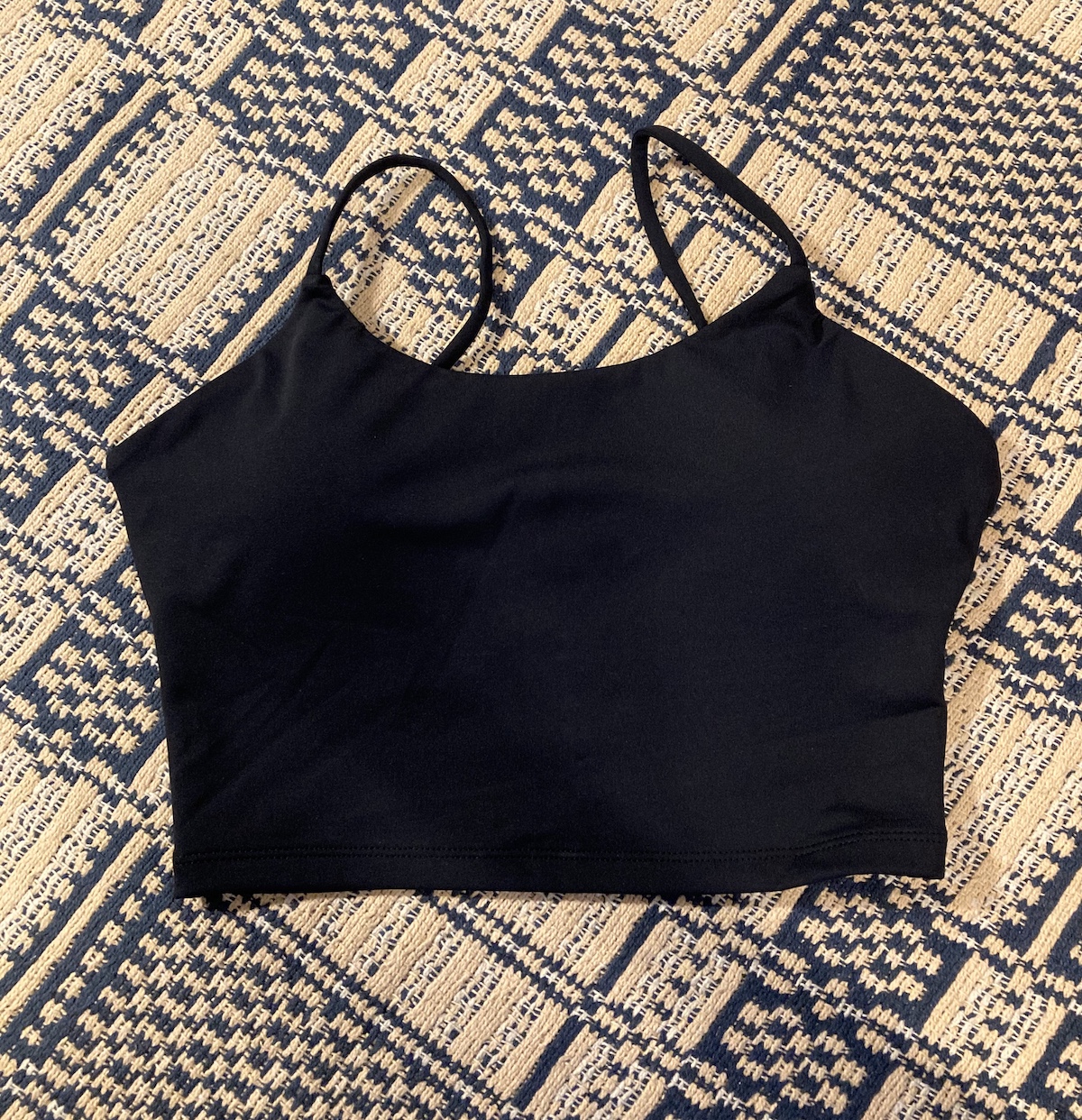 【Sloli(スロリ)レビュー】中国発のブランドSloli(スロリ)のスポブラを買ってみた！ | HUG